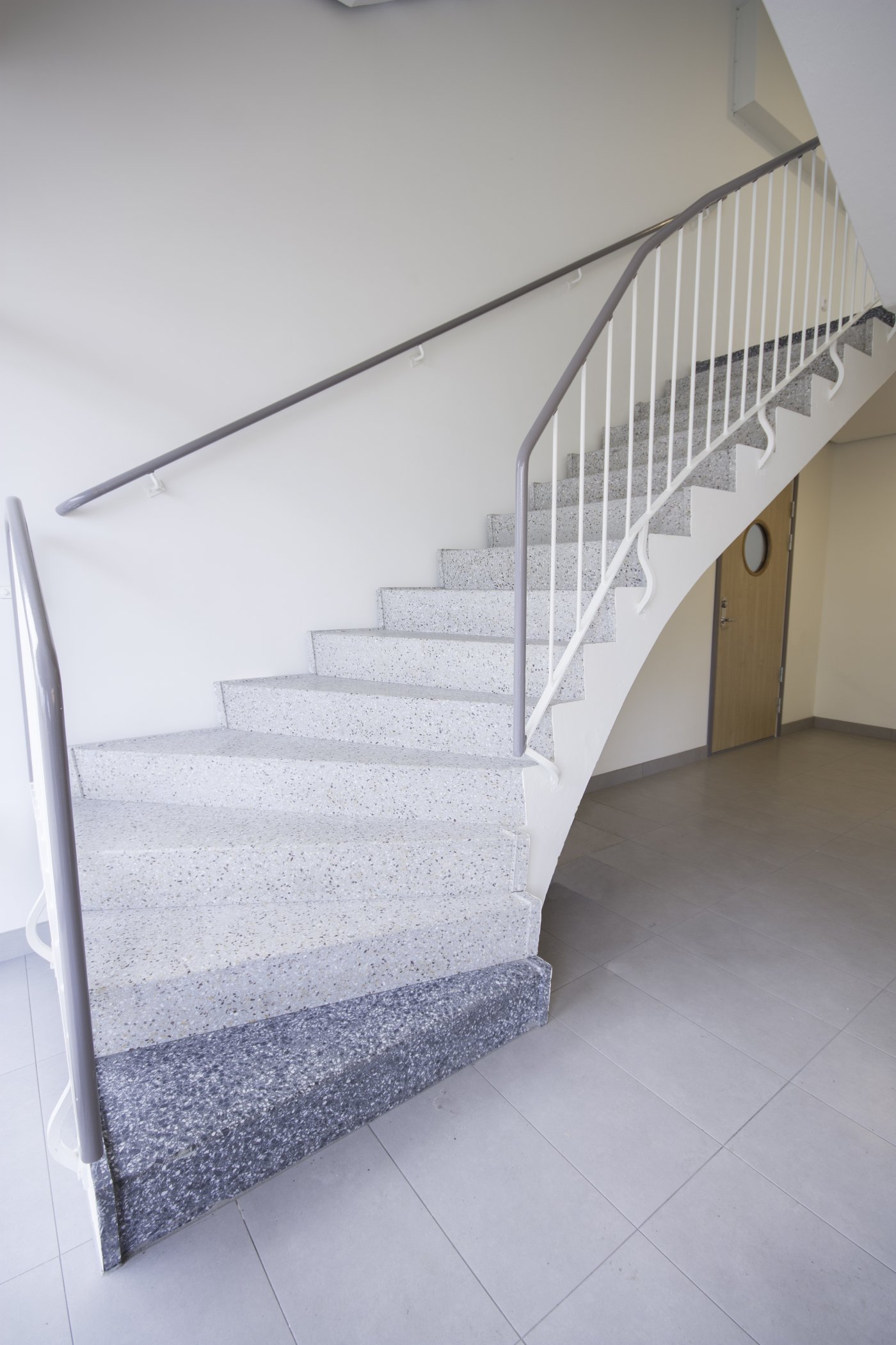 Svängda trappor - Strängbetong